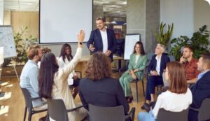 Vorstellung neuer Mitarbeiter ️ Neue Mitarbeiter begrüßen